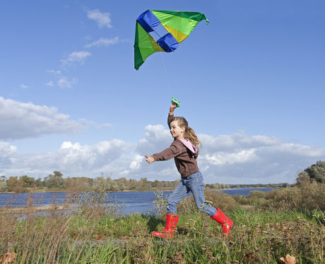 Model Released Girl Flying Kite Kiteflying Editorial Stock Photo ...