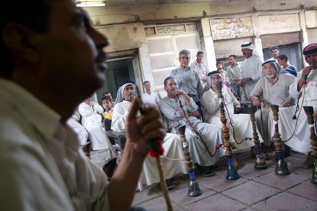 Iraqi Men Smoking Market District Nasiriyah Editorial Stock Photo ...