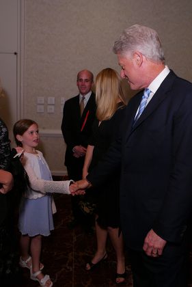 Arnold Schwarzenegger Bill Clinton Shriver Family Editorial Stock Photo ...