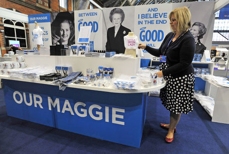 29913 Helen Hopkinson Displays Margaret Thatcher Editorial Stock Photo ...