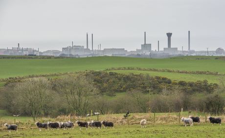 27 Distant farms Stock Pictures, Editorial Images and Stock Photos ...