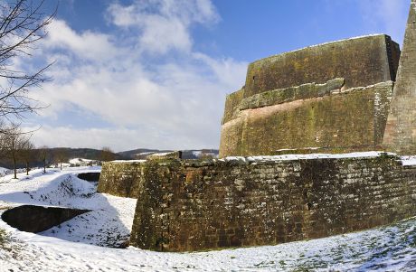 64 French forts Stock Pictures, Editorial Images and Stock Photos ...