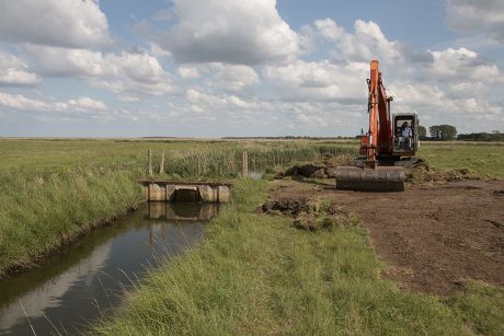 Using Digger Maintenance Work On Sluice Editorial Stock Photo - Stock ...