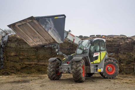 24 Telehandler Stock Pictures, Editorial Images and Stock Photos ...