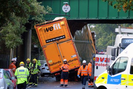 Halfords Lorry Gets Stuck Under Railway Editorial Stock Photo - Stock ...