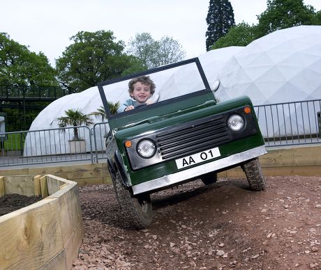 63 Moving jeep Stock Pictures, Editorial Images and Stock Photos ...