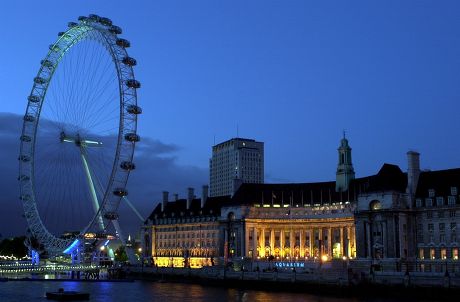 __COUNT__ VARIOUS LONDON, BRITAIN - 2003 Stock Pictures, Editorial ...