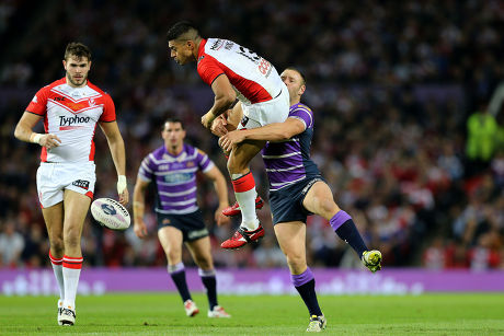 Willie Manu St Helens Fumbles Ball Editorial Stock Photo - Stock Image ...