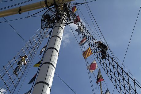 20 Climbing the rigging Stock Pictures, Editorial Images and Stock ...
