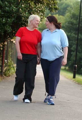 __COUNT__ JAIME SAPHIER AND SARAH WATKINSON BECOME FIRST LESBIAN COUPLE ...
