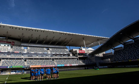 Montpellier Team Huddle Before Game Editorial Stock Photo - Stock Image ...