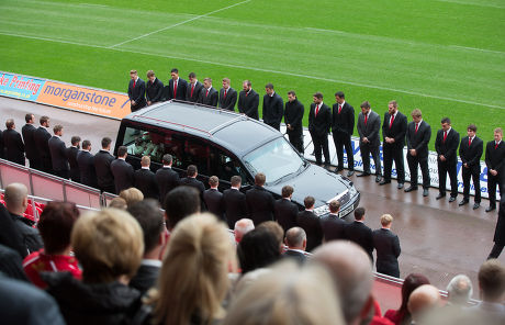 Service of Celebration for the Life of Stuart Gallacher, Parc y ...