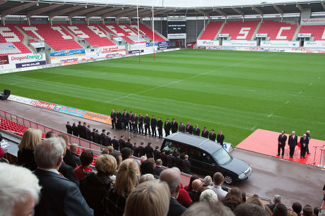 Service of Celebration for the Life of Stuart Gallacher, Parc y ...