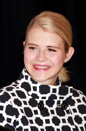 Elizabeth Smart Editorial Stock Photo - Stock Image | Shutterstock