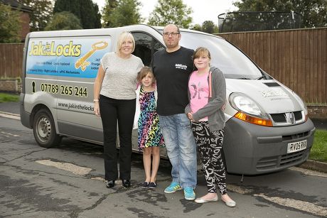 Russell Maslen His Wife Vicki Daughters Editorial Stock Photo - Stock ...