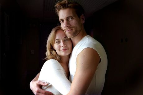 「Sarah Wildor Adam Cooper」のエディトリアル写真素材 ‐ 画像素材 | Shutterstock