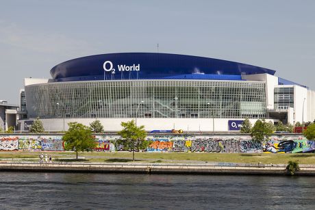 85 The o2 logo Stock Pictures, Editorial Images and Stock Photos ...