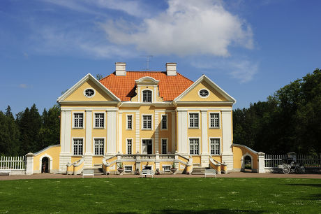 17 Vihula manor Stock Pictures, Editorial Images and Stock Photos ...