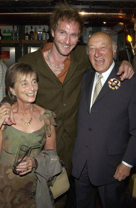 Paul Kaye Family Editorial Stock Photo - Stock Image | Shutterstock
