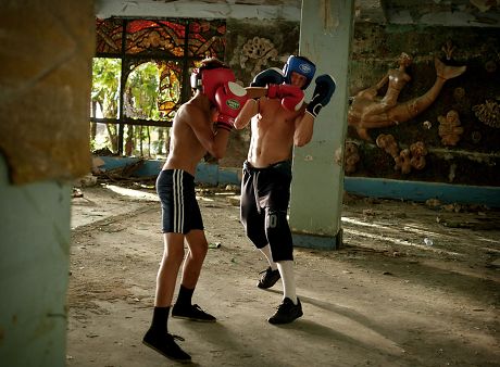 69 Student boxing Stock Pictures, Editorial Images and Stock Photos ...