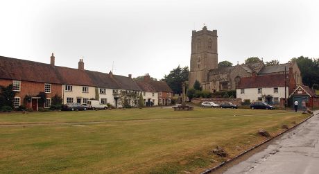 __COUNT__ THE VILLAGE OF ALDBOURNE WHERE EASY COMPANY IMMORTALISED IN ...
