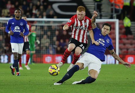 Nathaniel Clyne Southampton Leighton Baines Everton Editorial Stock ...