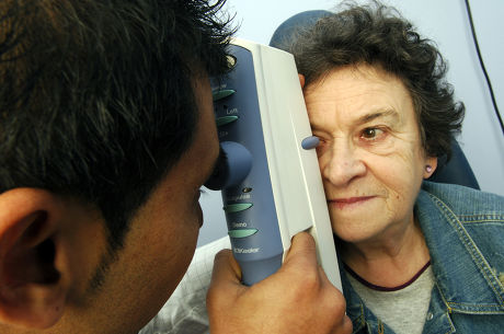 Optometrist Examines Patients Eye Airpuff Tonometer Editorial Stock ...