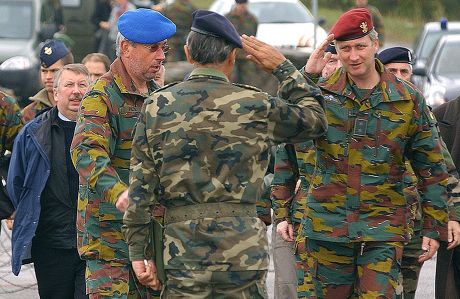 15 Belgian soldiers salute Stock Pictures, Editorial Images and Stock ...