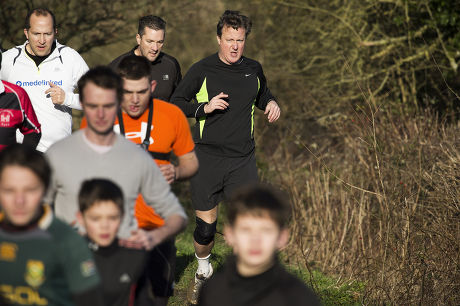 15 Prime Minister David Cameron runs in the Great Brook Run ...