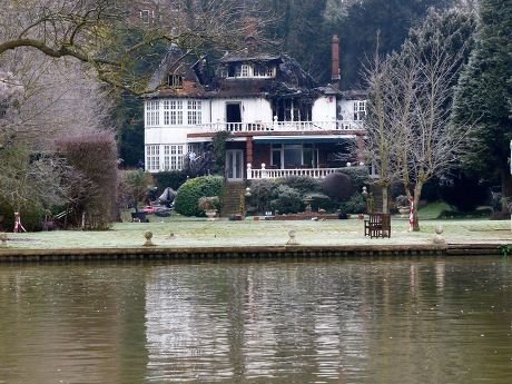 The Warren house fire, Caversham, Reading, Berkshire, Britain - 30 Dec ...