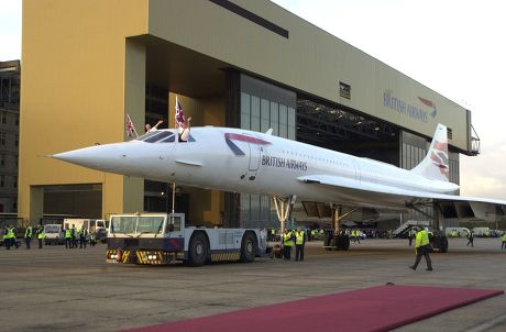 FINAL FLIGHT OF THE CONCORDE, LONDON HEATHROW AIRPORT, BRITAIN - 24 OCT ...