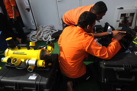 250 Diving aircraft Stock Pictures, Editorial Images and Stock Photos ...