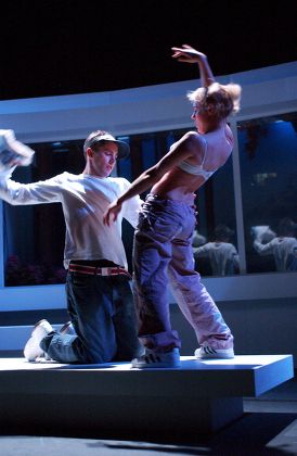 __COUNT__ 'RABBIT' PEFFORMED BY FRANTIC ASSEMBLY, PHOTOCALL, LYRIC ...
