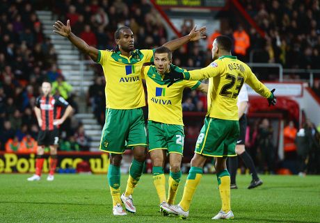 Cameron Jerome Celebrates Josh Murphy Martin Editorial Stock Photo ...