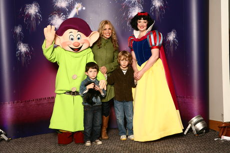 Flynn Messengerroberts Melinda Messenger Morgan Messengerroberts ...