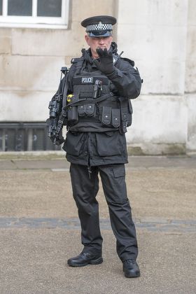 Armed Ministry Defence Mod Police Officer Editorial Stock Photo - Stock ...