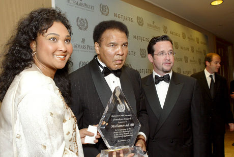 Natalie Cole Muhammad Ali Editorial Stock Photo - Stock Image ...
