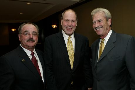 Chuck Viane Michael Eisner Wayne Llewellyn Editorial Stock Photo ...