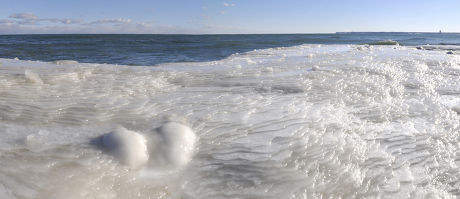97 Formation of water waves Stock Pictures, Editorial Images and Stock ...