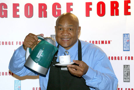 __COUNT__ imágenes de GEORGE FOREMAN LAUNCHING LEAN MEAN BOILING ...