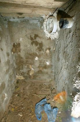 Room Mud Hut Redaktionelles Stockfoto – Stockbild | Shutterstock