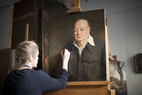 Restorer India Dewar Works On Portrait Editorial Stock Photo - Stock ...