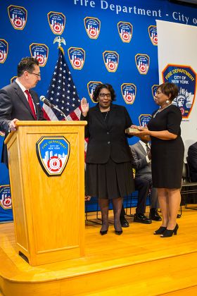 Fdny Fire Commissioner Daniel Nigro Swears Editorial Stock Photo ...