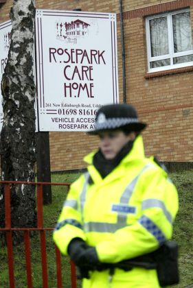 __COUNT__ FIRE AT ROSEPARK CARE HOME IN UDDINGSTON, LANARKSHIRE ...