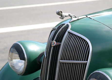 Vintage Car Charging Ram Figurehead Melbourne Editorial Stock Photo ...