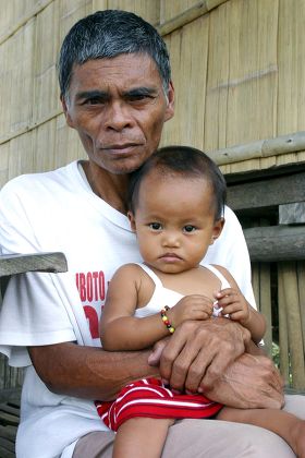Farmer Samuel Malayon Granddaughter Mary Eileen Editorial Stock Photo - Stock Image | Shutterstock