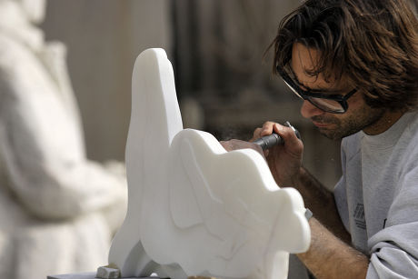 43 Sculpturer Stock Pictures, Editorial Images and Stock Photos ...