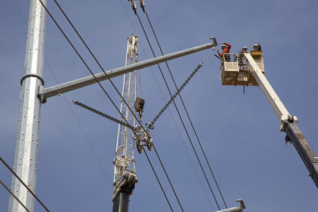 13 Hoisting cable Stock Pictures, Editorial Images and Stock Photos ...