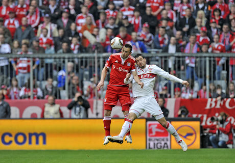250 Stadiums footballer footballers player football Stock Pictures ...