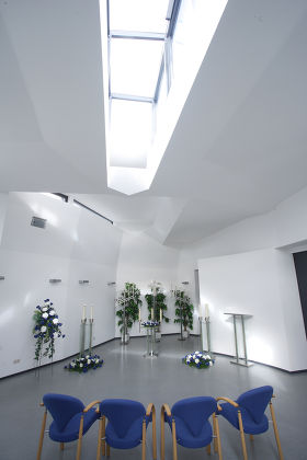 42 Crematorium interior Stock Pictures, Editorial Images and Stock ...
